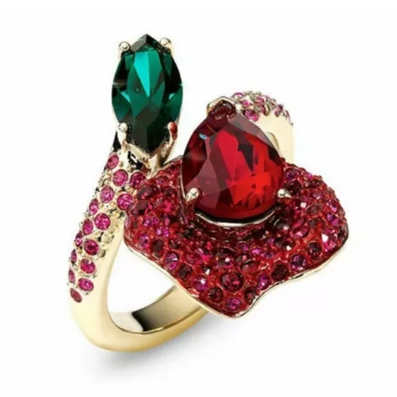 Atelier Swarovski | Jewelry | Atelier Swarovski Beauty The Beast ...